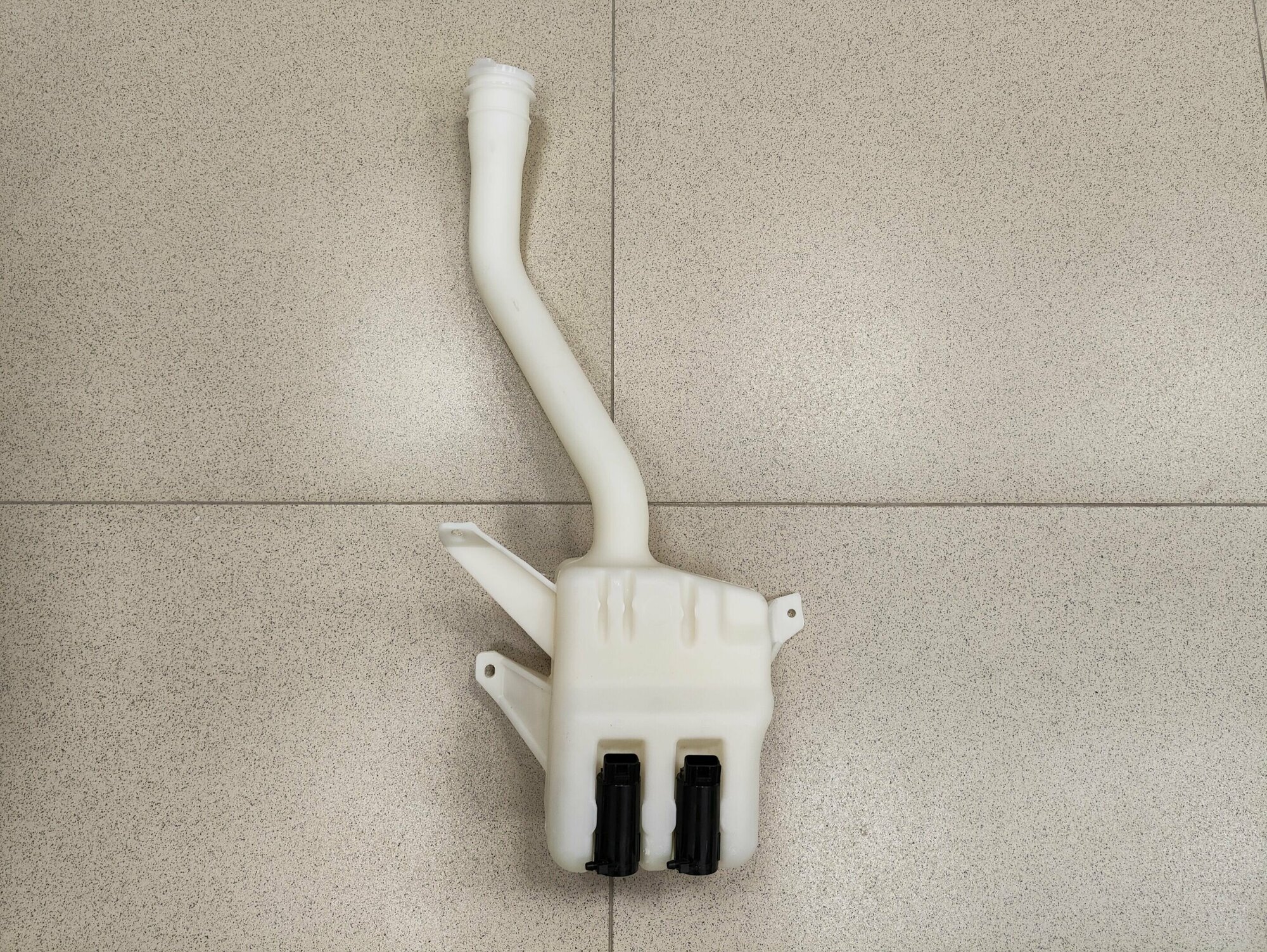 Бачок стеклоомывателя Changan CS35 [1.6 16V 4AT внедорожник] S1010470200