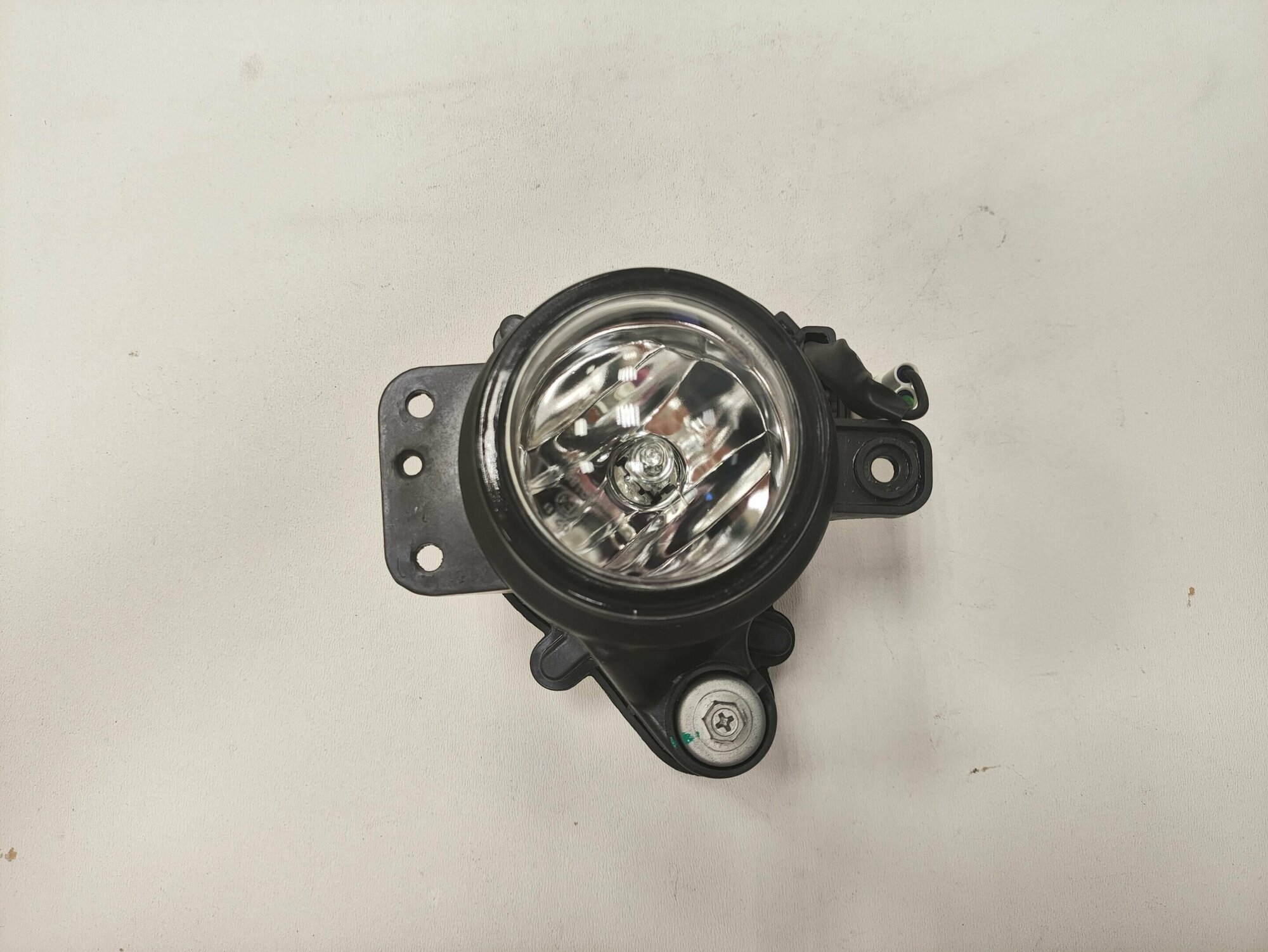 Фара противотуманная левая Faw Oley [1.5 16V 5MT хетчбэк] 3732015EM