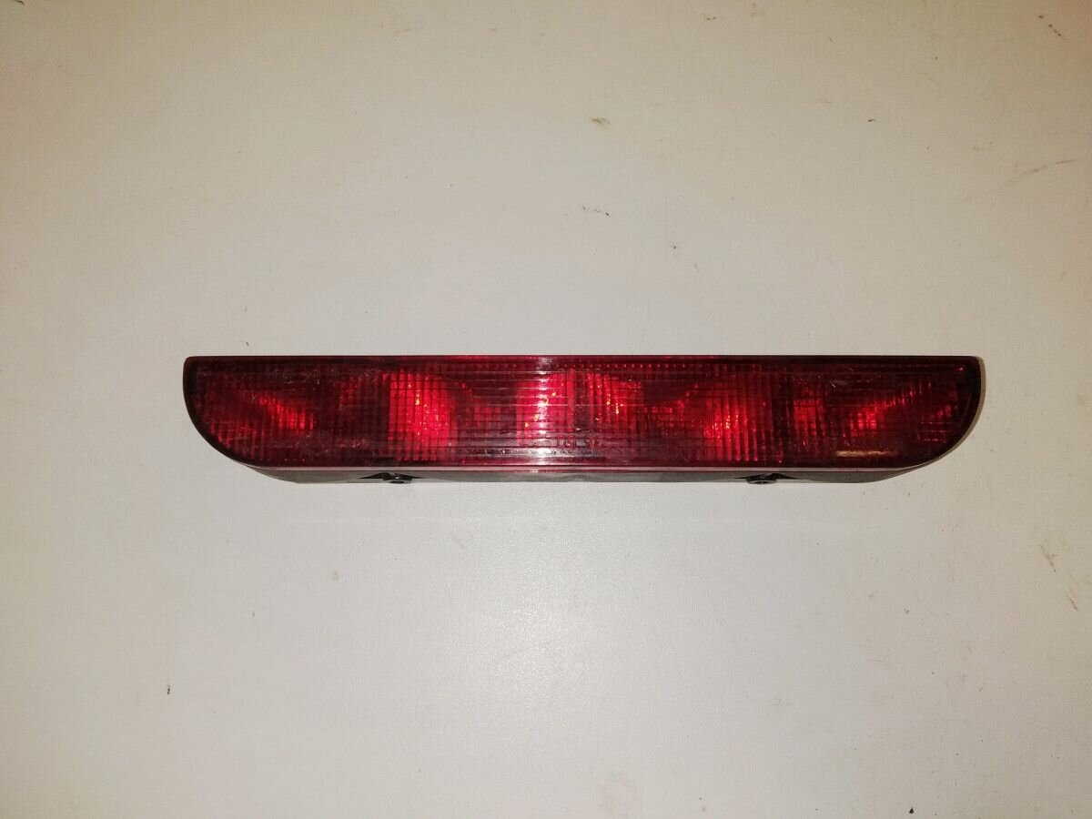 Дополнительный стоп сигнал Audi A4 B5 0996400