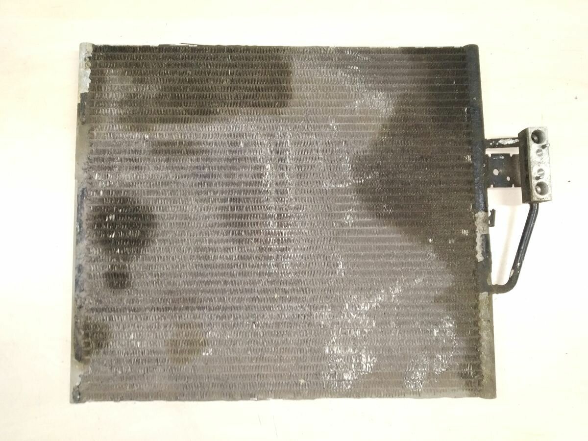 Радиатор испаритель кондиционера BMW E39 M52 64538378438