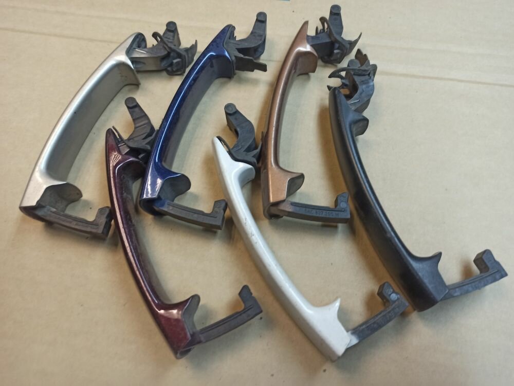 Наружная ручка двери VW Tiguan Polo Skoda Fabia