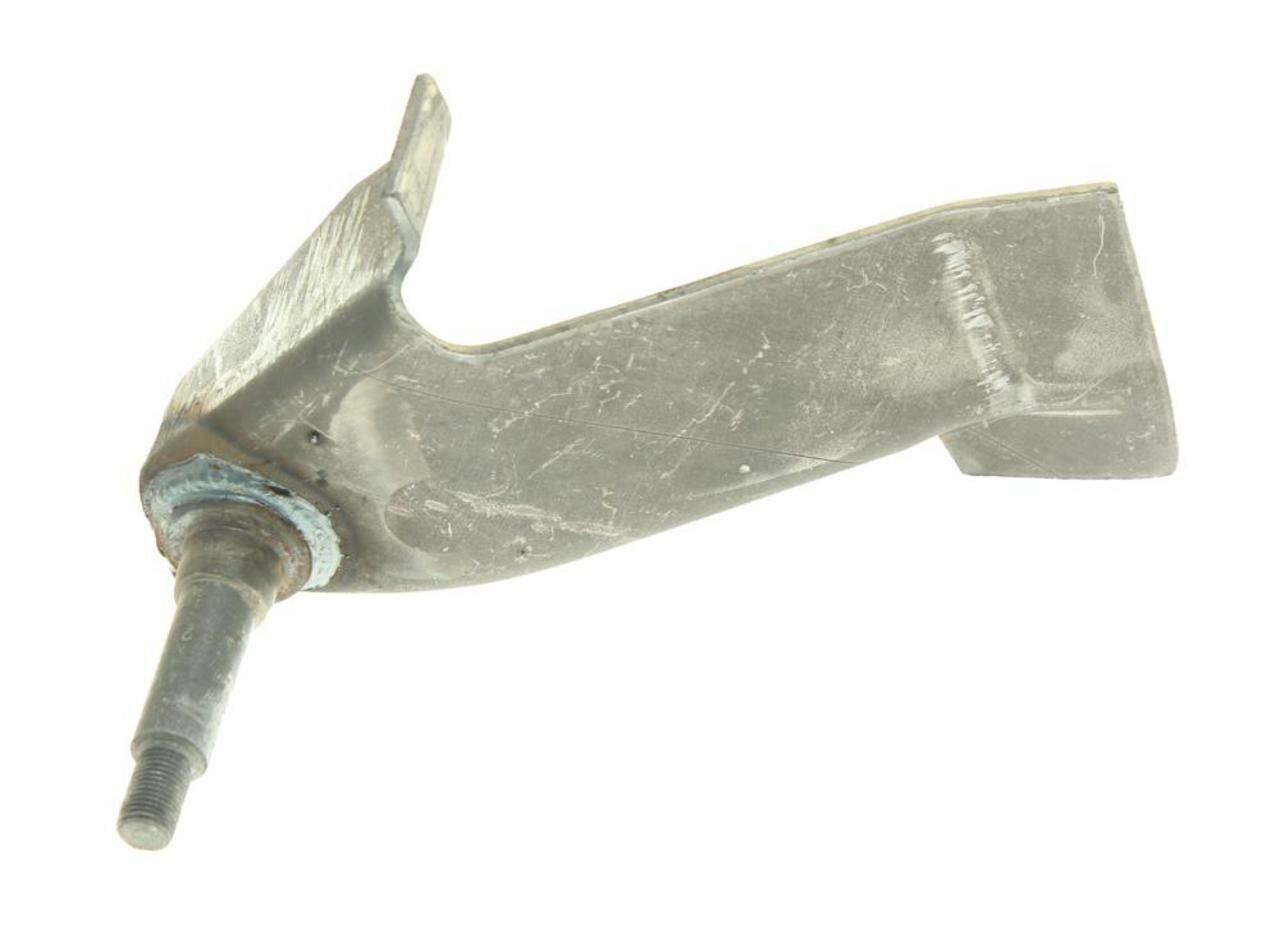 Кронштейн УАЗ-315195 Хантер амортизатора переднего правый верхний (ОАО УАЗ)