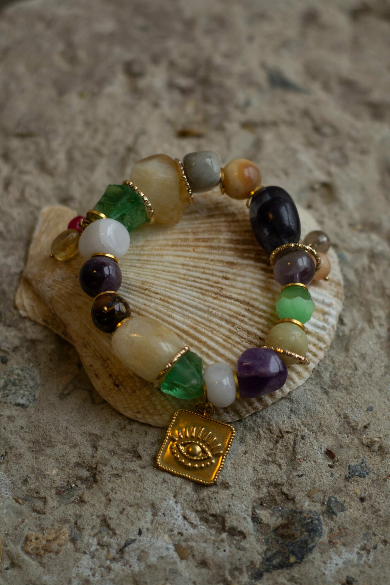 Браслет, коралл, кошачий глаз, тигровый глаз, флюорит, кварц, агат, амазонит, аметист, цитрин, раухтопаз