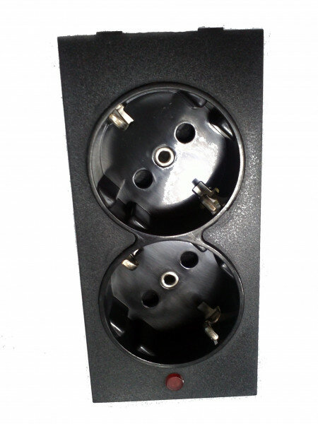 Розетка сдвоенная SIMON S1-14