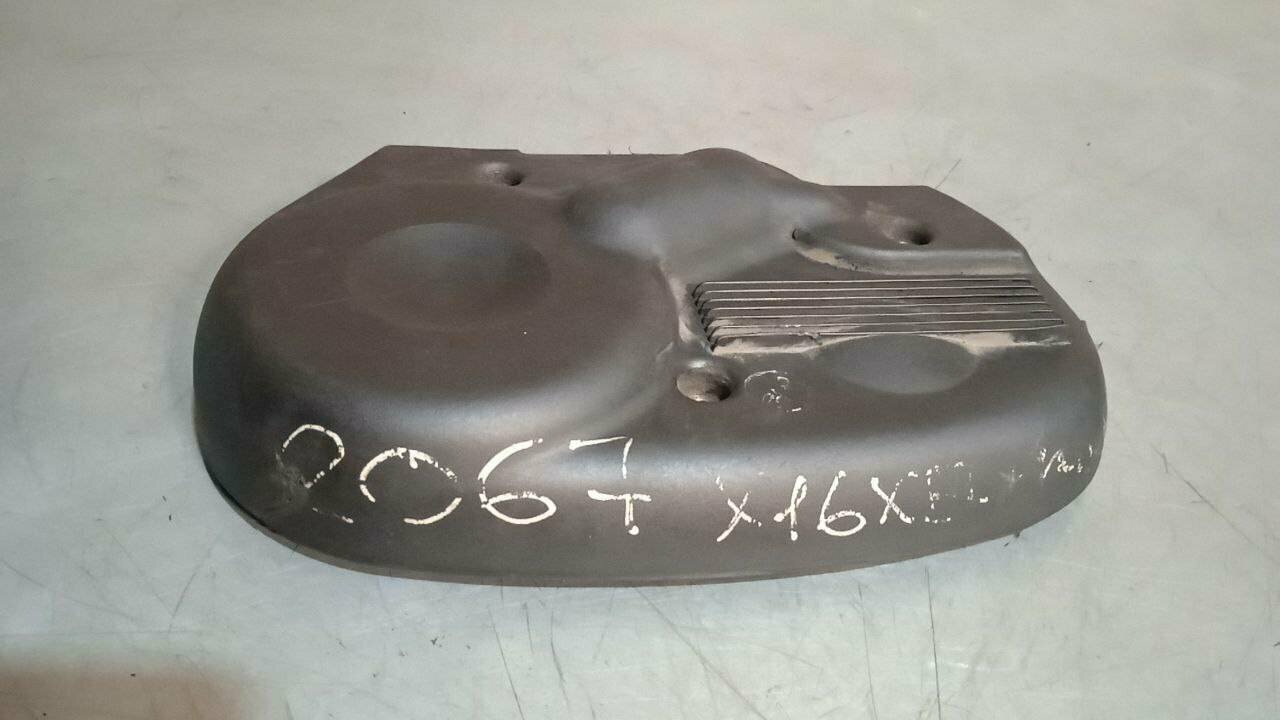 Защита (кожух) ремня ГРМ Opel Astra G 1999 90530913