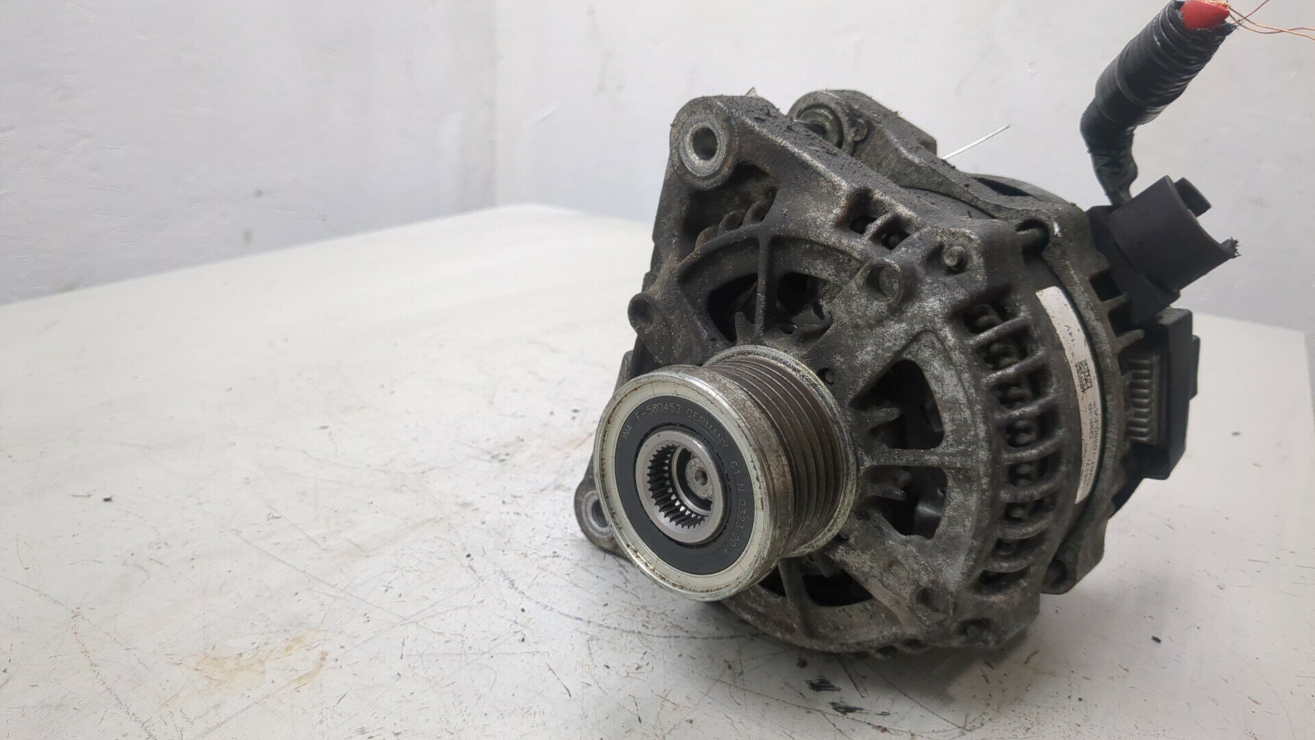 Генератор Ford Focus 3 Б/У