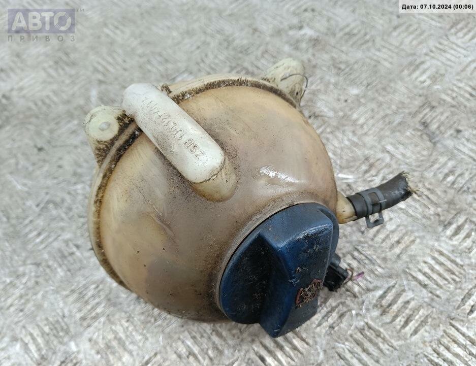 Бачок расширительный Volkswagen Golf-4