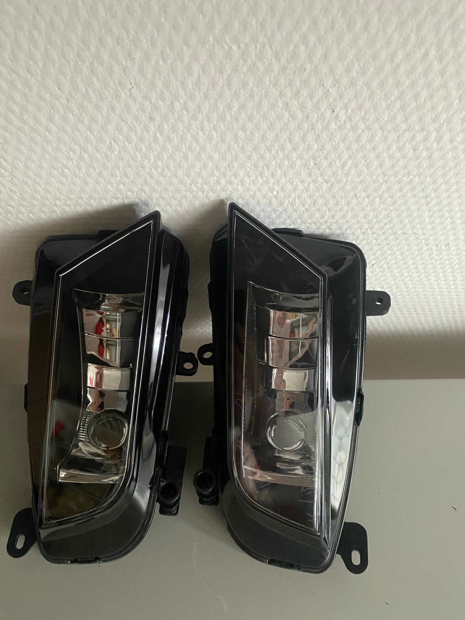 Противотуманные фары Audi A4 B8