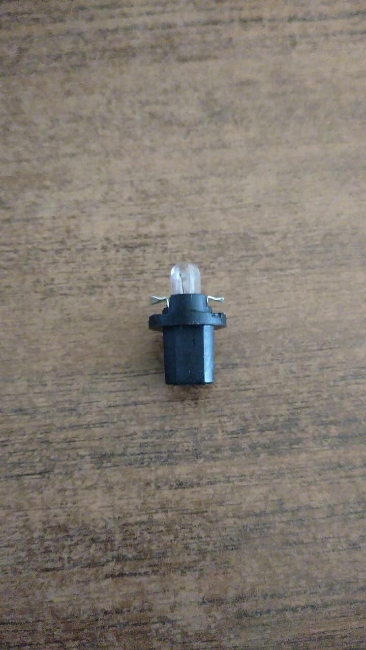 Лампа панели приборов