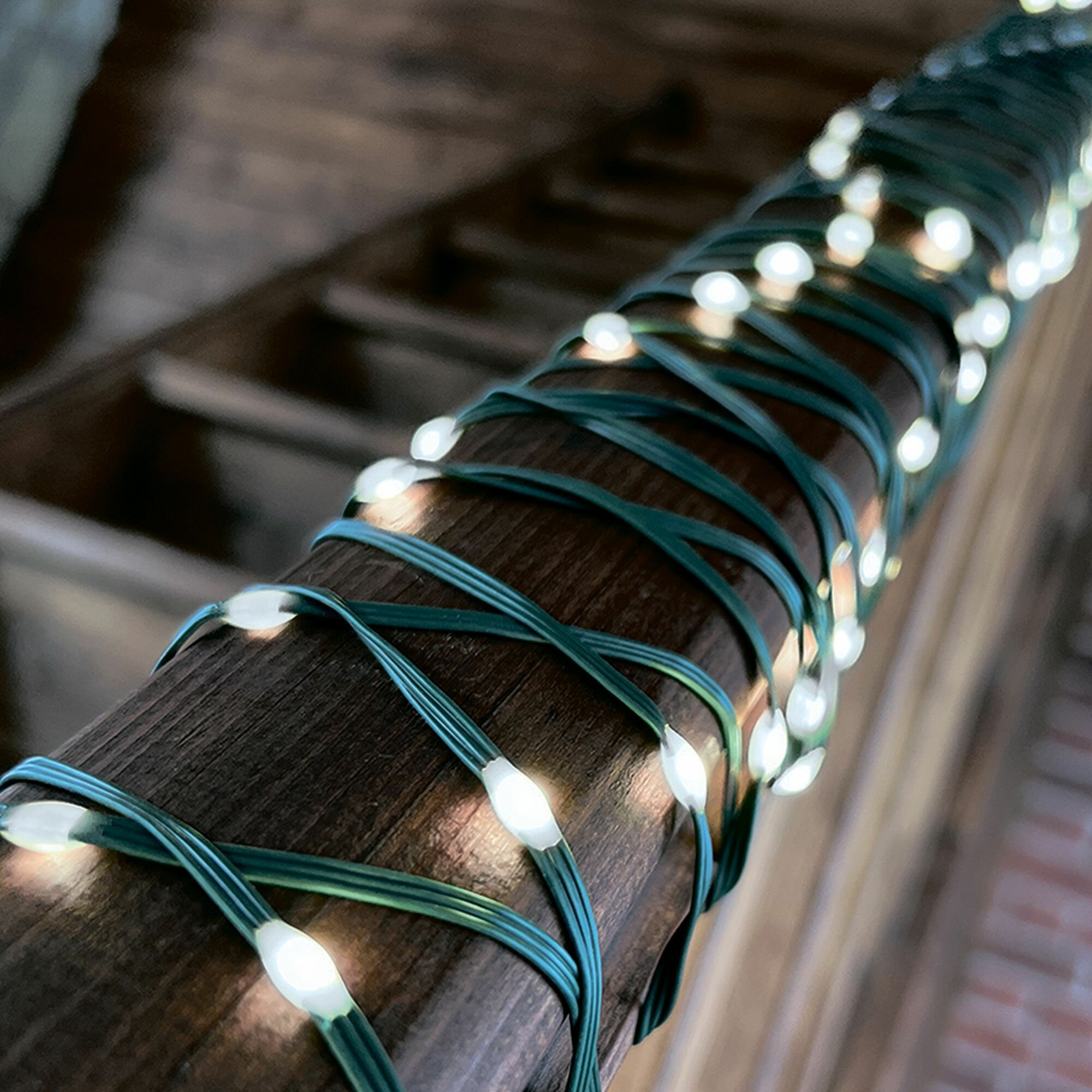 Гирлянда роса Белый UL-00011304 ULD-S1000-100-DGA WHITE темно-зеленый провод IP20 DEW BAND 10м