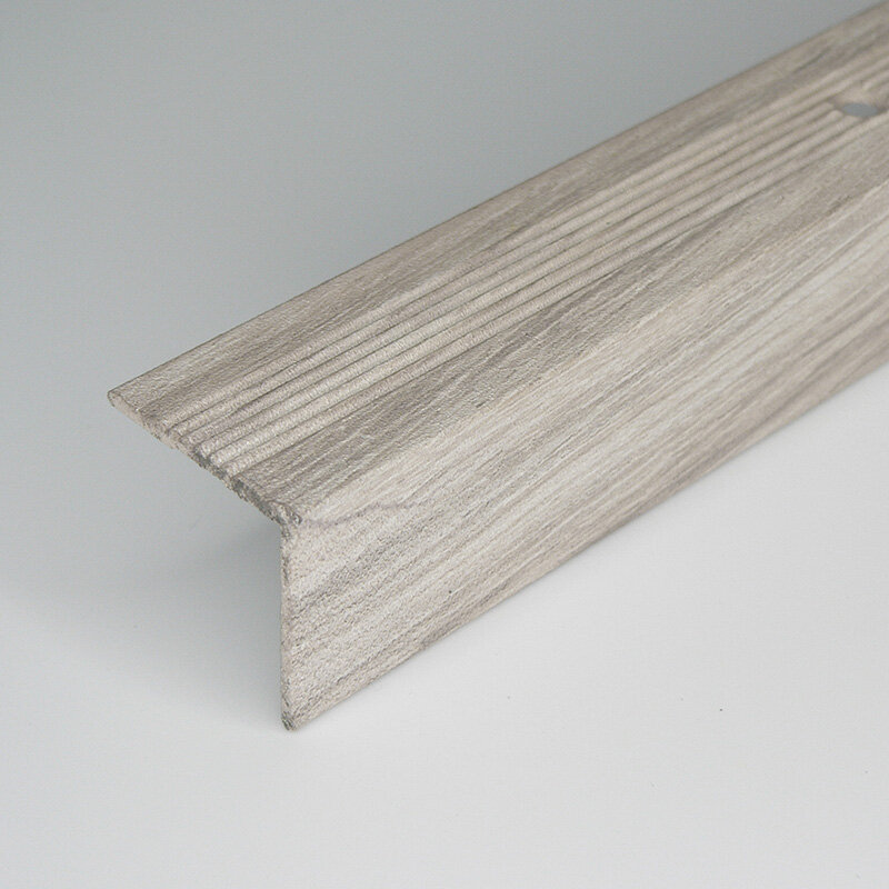 Порожек для напольных покрытий 25x25 мм, длина 1,8 м, уголок алюминиевый Русский профиль, накладки на ступени, дуб камелия