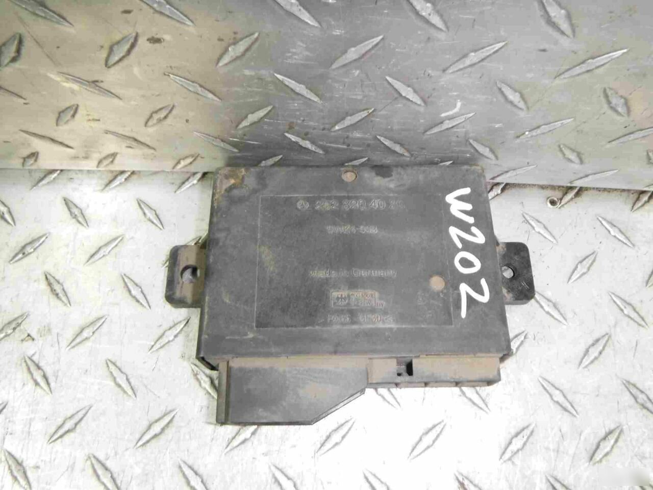 Блок электронный Mercedes-Benz C-класс W202/S202 (1993—1997) A2028204026