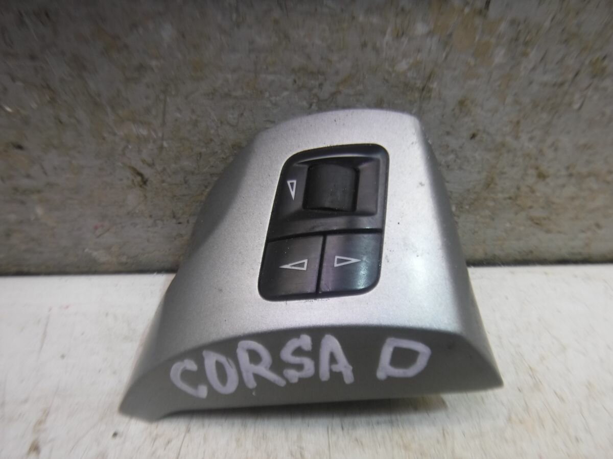 Кнопка многофункциональная Opel Corsa D (2006—2010) 13222332