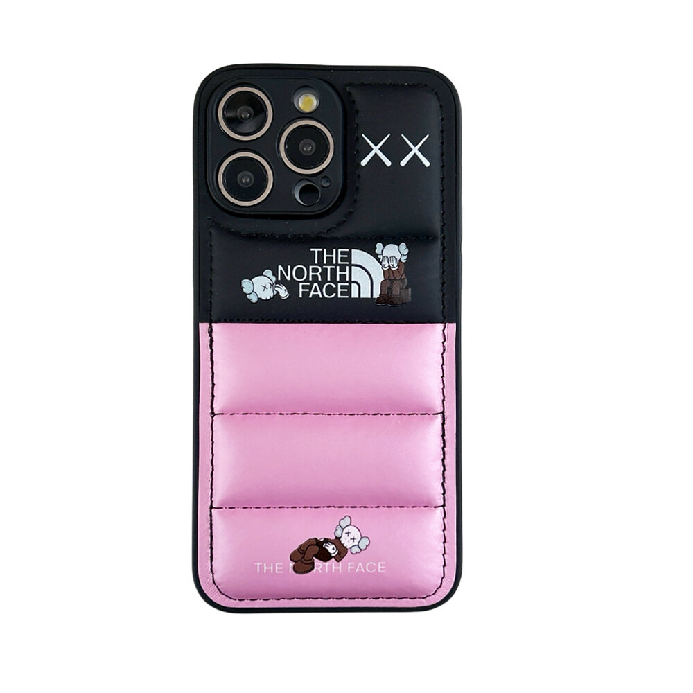 Чехол для iPhone 14 Pro Max черный / розовый силиконовый дутый пуховик North Face