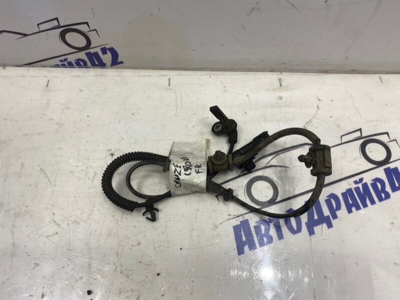 Б/У датчик abs Chevrolet Cruze 2012 J305 Z18XER Перед. Прав. 22056 GENERAL MOTORS арт. 13329258