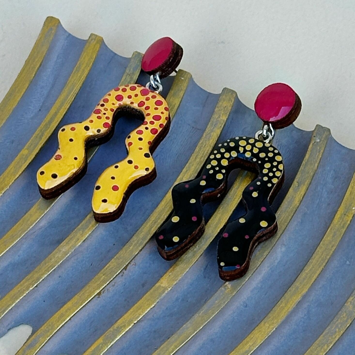 Серьги пусеты