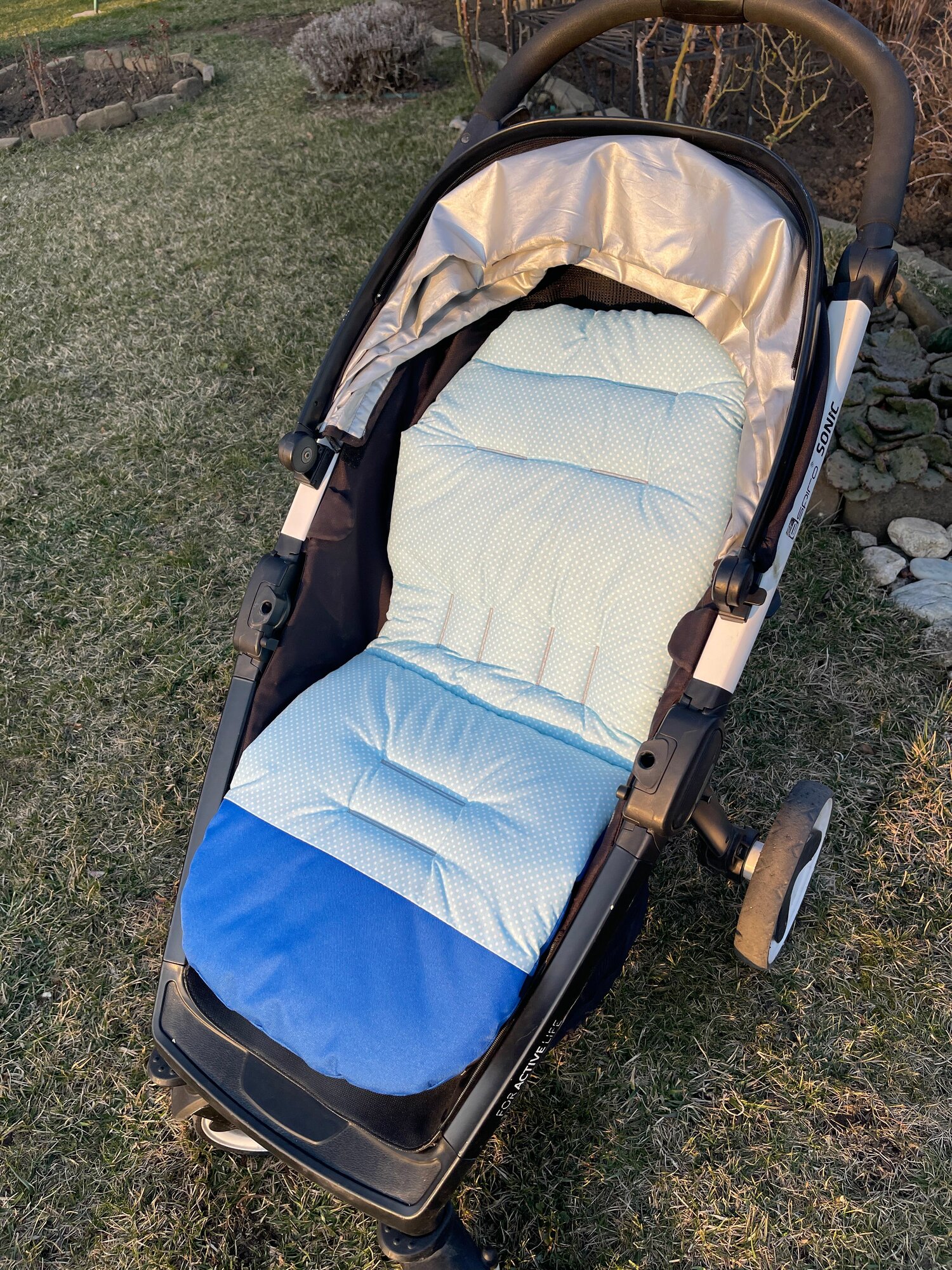 Матрас в коляску прогулочную