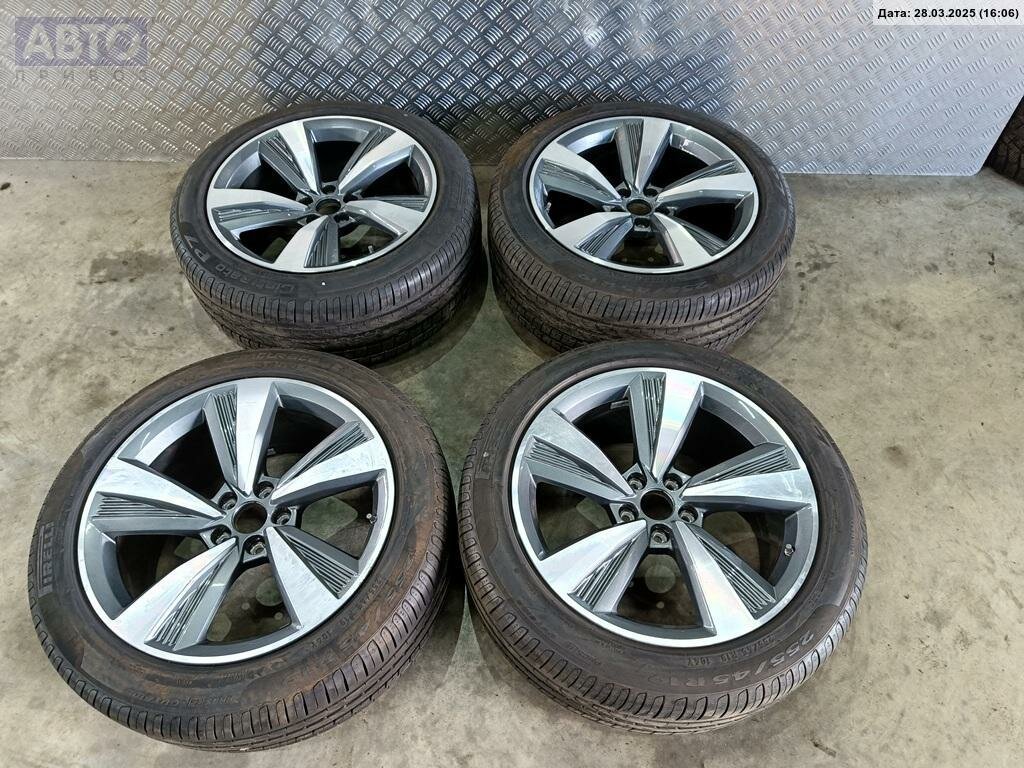 Колесо (комплект колёс) Audi A8 D5 (2017- )