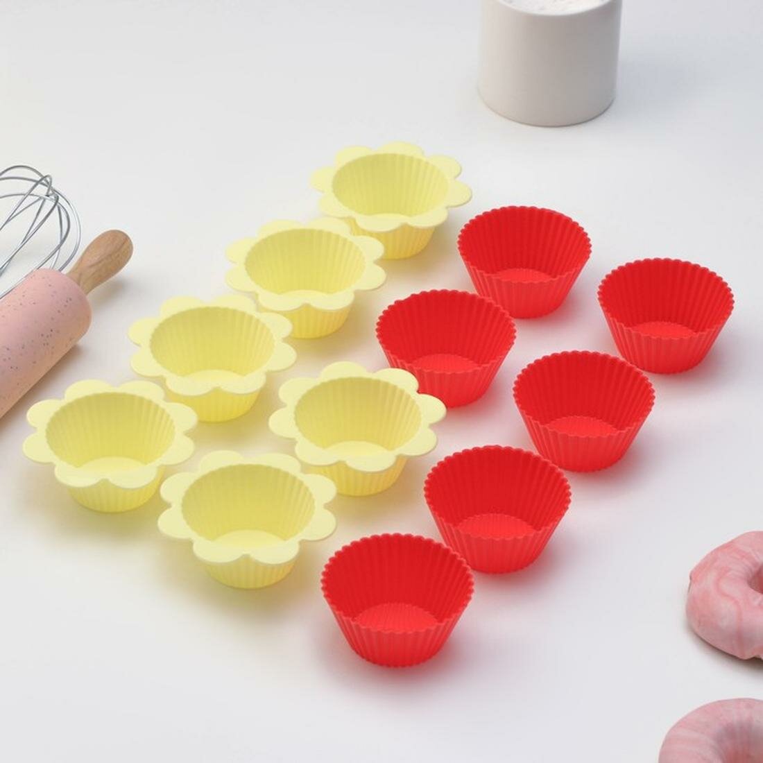 Набор силиконовых форм для выпечки Доляна «Риб. Ромашка», 7,2×3 см, 12 шт, цвет микс