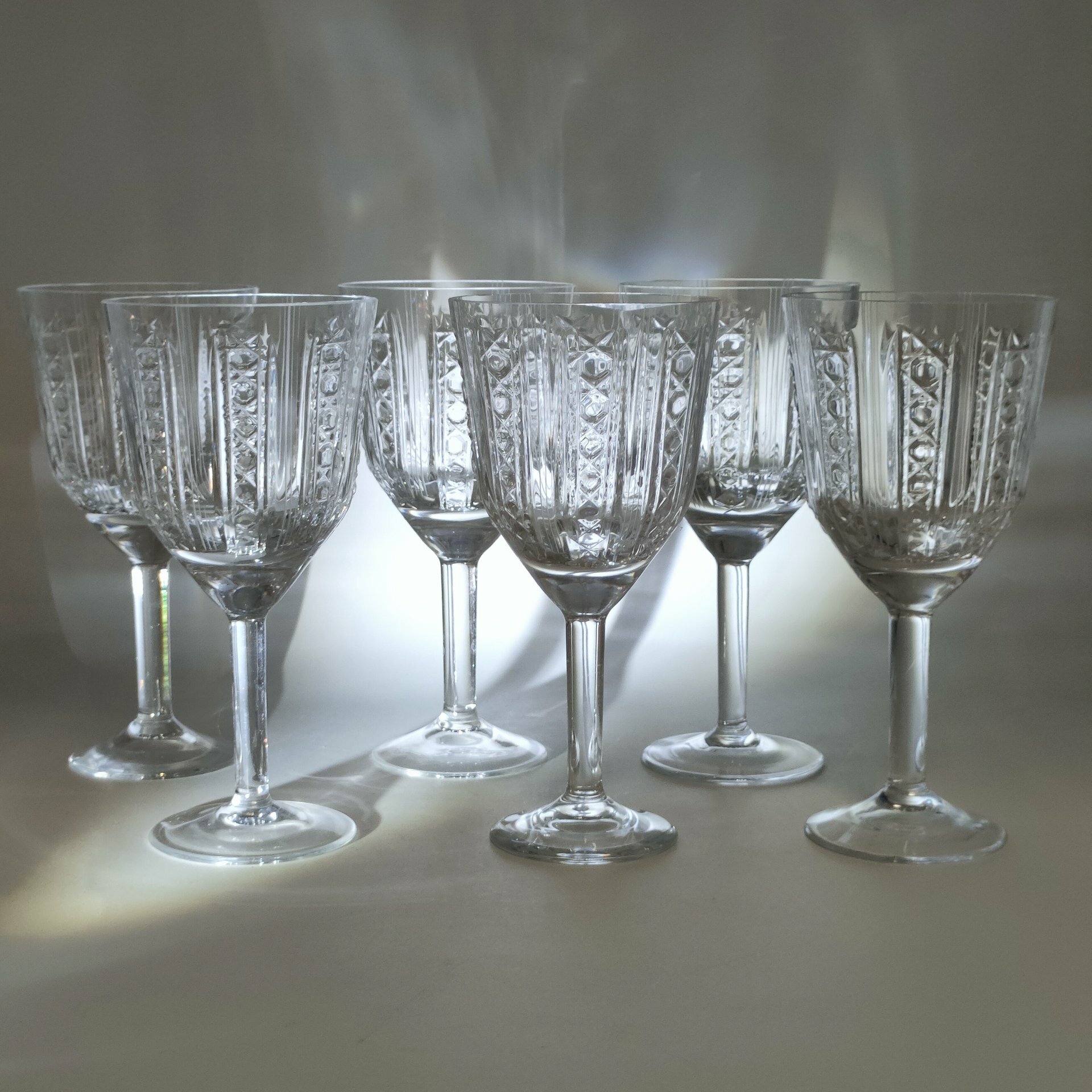 Фужеры (бокалы) из набора "Камни" на 6 персон, автор рисунка - Яновская Е. В.