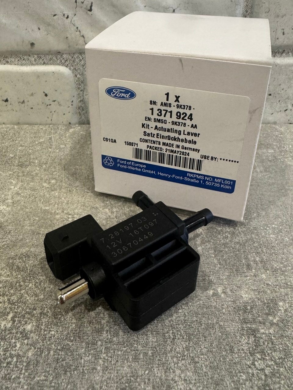 1371924 Оригинальный электромагнитный клапан Ford