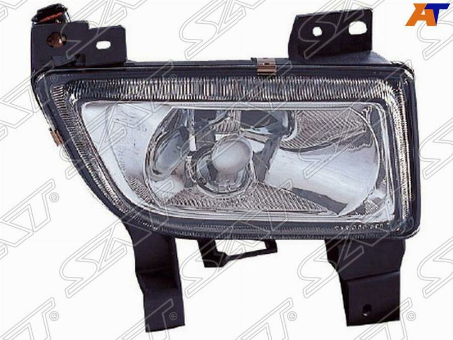 SAT ST2162005R Фара противотуманная (Справа/ 5D HBK/4D SED) Mazda Familia 98-08 / Premacy 99-01