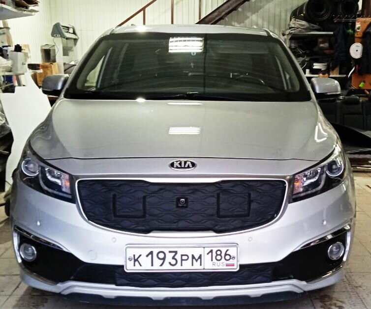 Утеплитель радиатора для Kia Carnival Киа Карнивал (2014-2021) III кармашки и камера