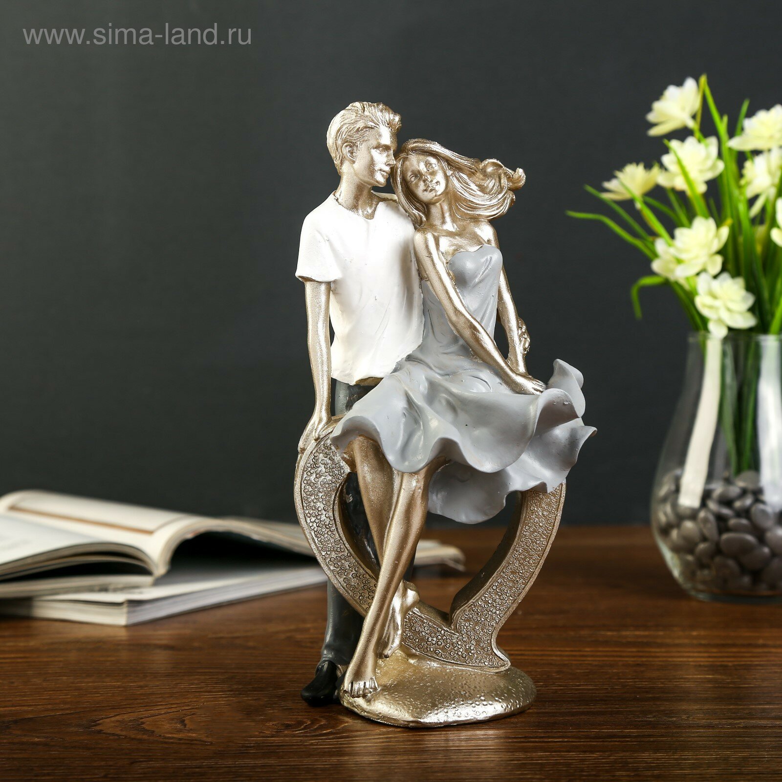 Фигурка Сима-ленд «Влюбленные на сердце», полистоун, 23,5×12×9 см