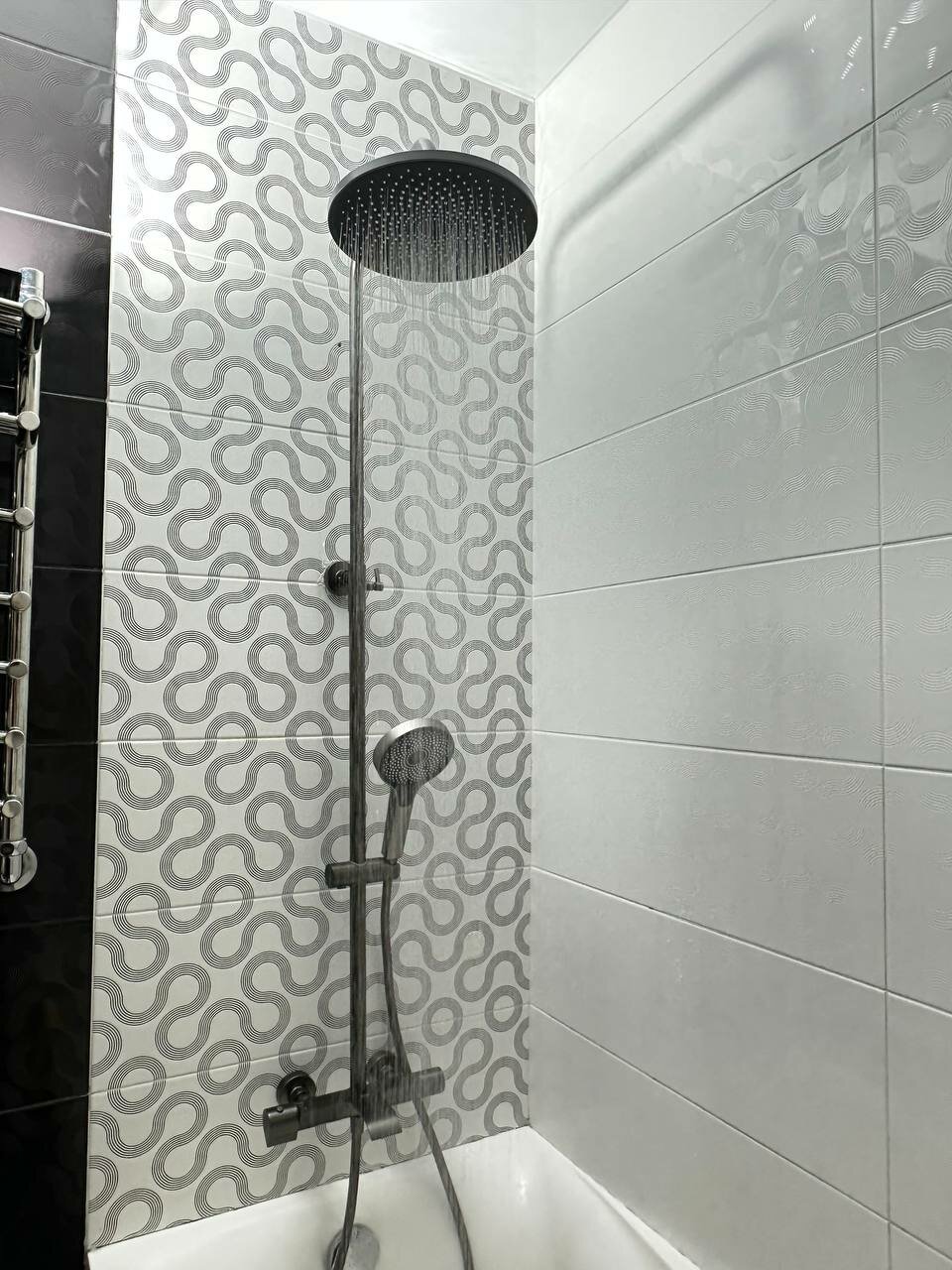 Душевая система из латуни с тропическим душем лейкой и шлангом термостатом V343561-G графит