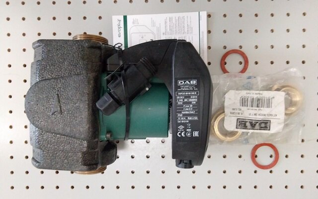 Циркуляционный насос DAB EVOPLUS SMALL SAN 60/180 M (100 Вт), 60151145