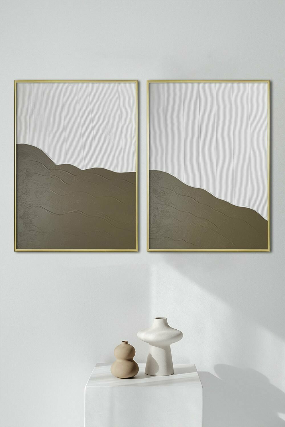 Набор из двух объемных картин из гипса DECORMARKT Пара №06, 50х70 см, в золотых рамках