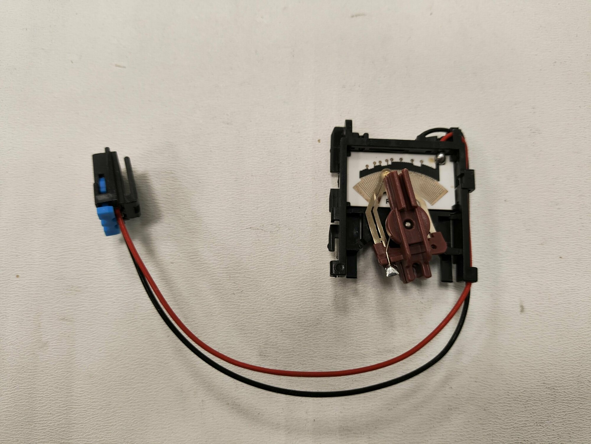 Датчик уровня топлива Lifan Solano (620) [1.6 16V 5MT седан] B3614110