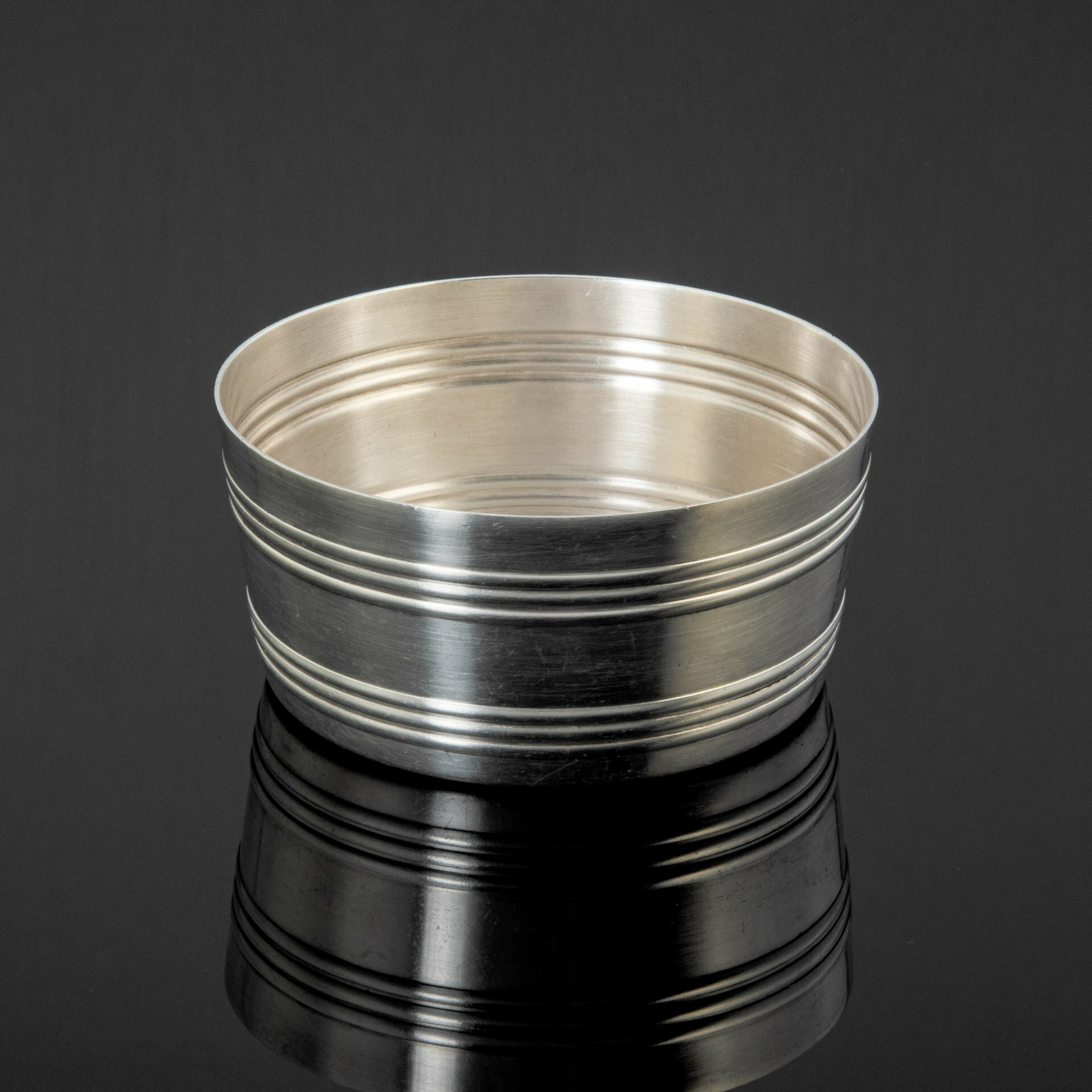 Сахарница со строгим геомерическим узором, мельхиор (медь-никель)