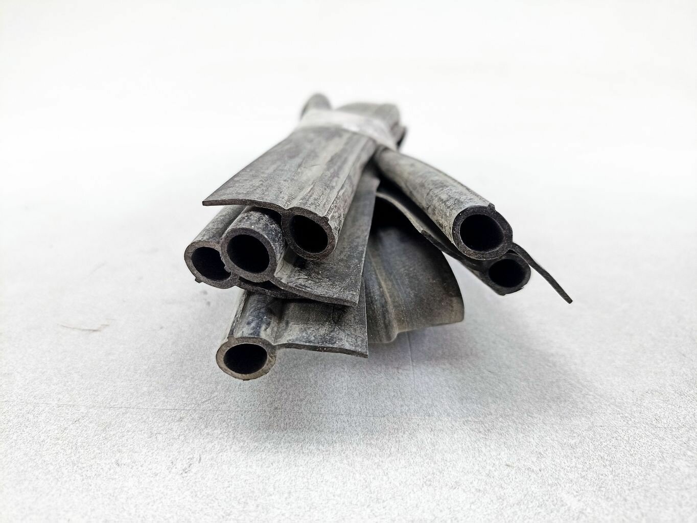 Уплотнитель заднего борта для а/м УАЗ 469, комплект 3 штуки