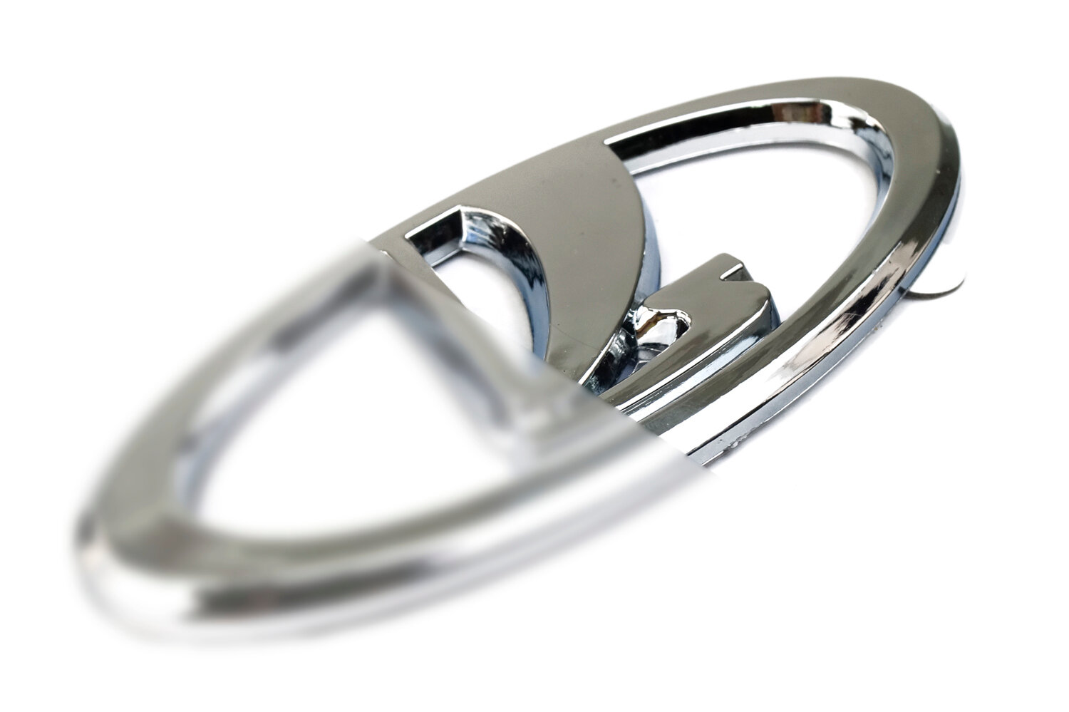 Оригинальный шильдик Ладья Хром на крышку багажника для Лада Приора и решетку радиатора для Лада Калина