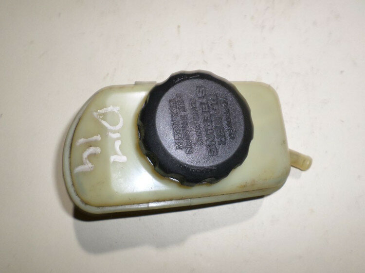 Бачок ГУР Дэу Матиз 96315632, 96618672 гидроусилителя руля - с крышкой Черной