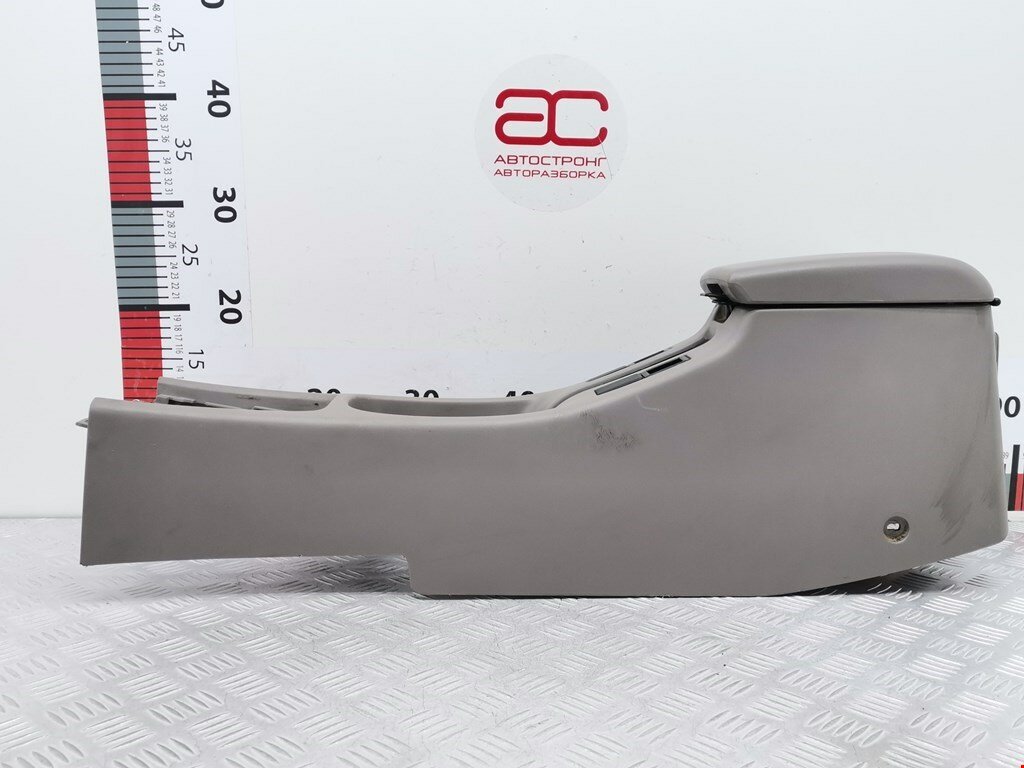 Подлокотник Nissan Primera P11 969109F512 арт. 2016143