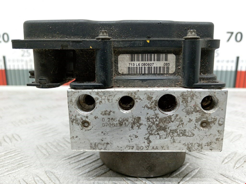 Блок ABS Renault Modus 7701209605 арт. 2176089