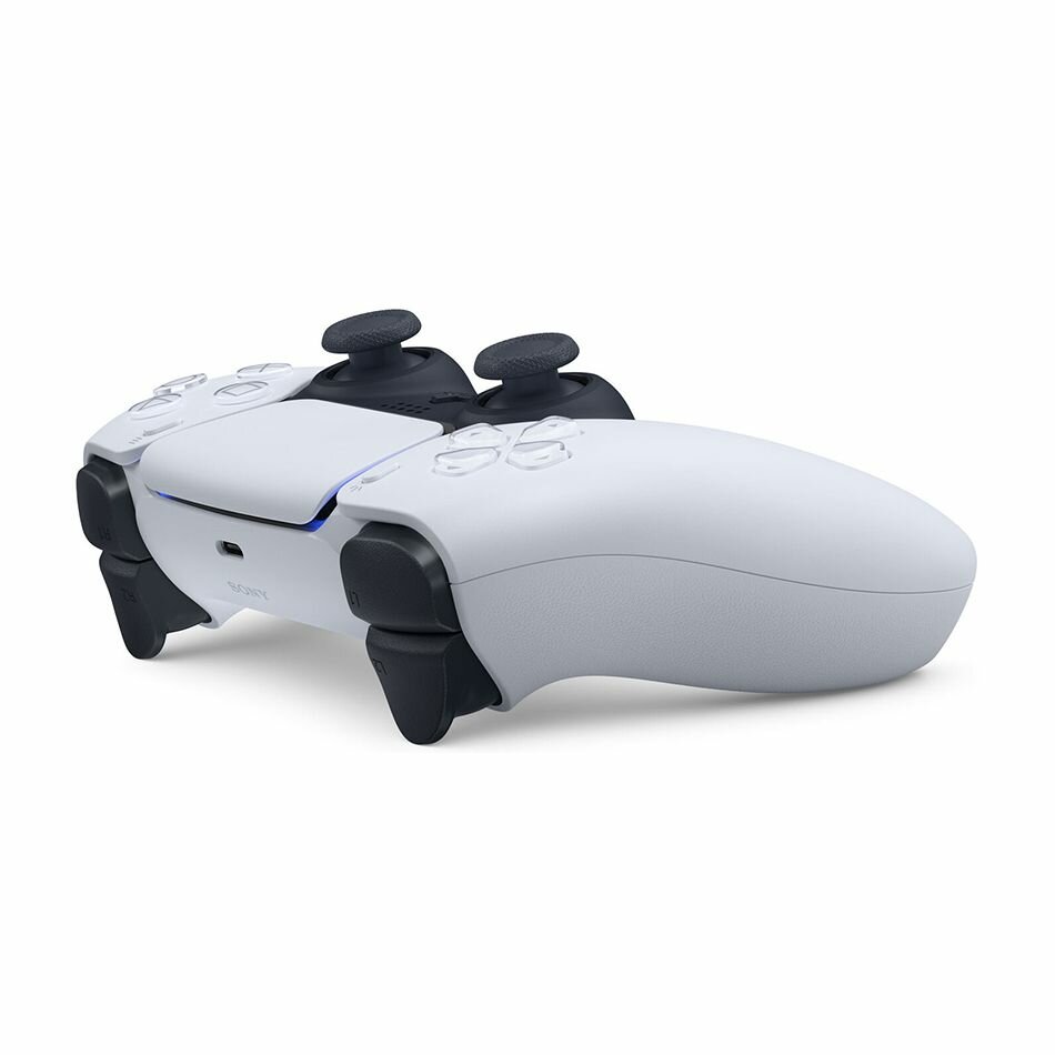 Игровая консоль — фото 1