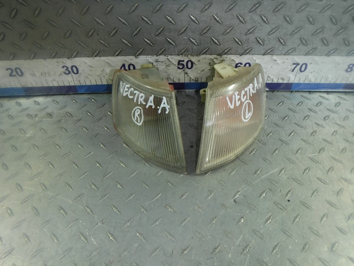Указатель поворота Opel Vectra A (1988—1995)