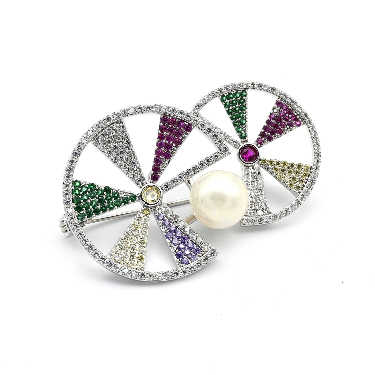 Брошь, циркон