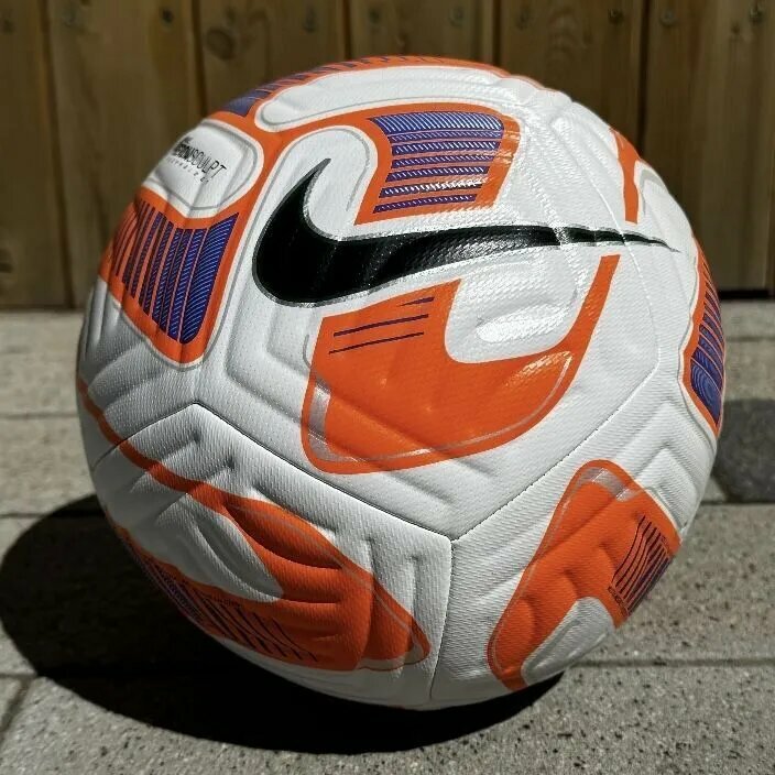 Футбольный мяч, 5 размер, белый