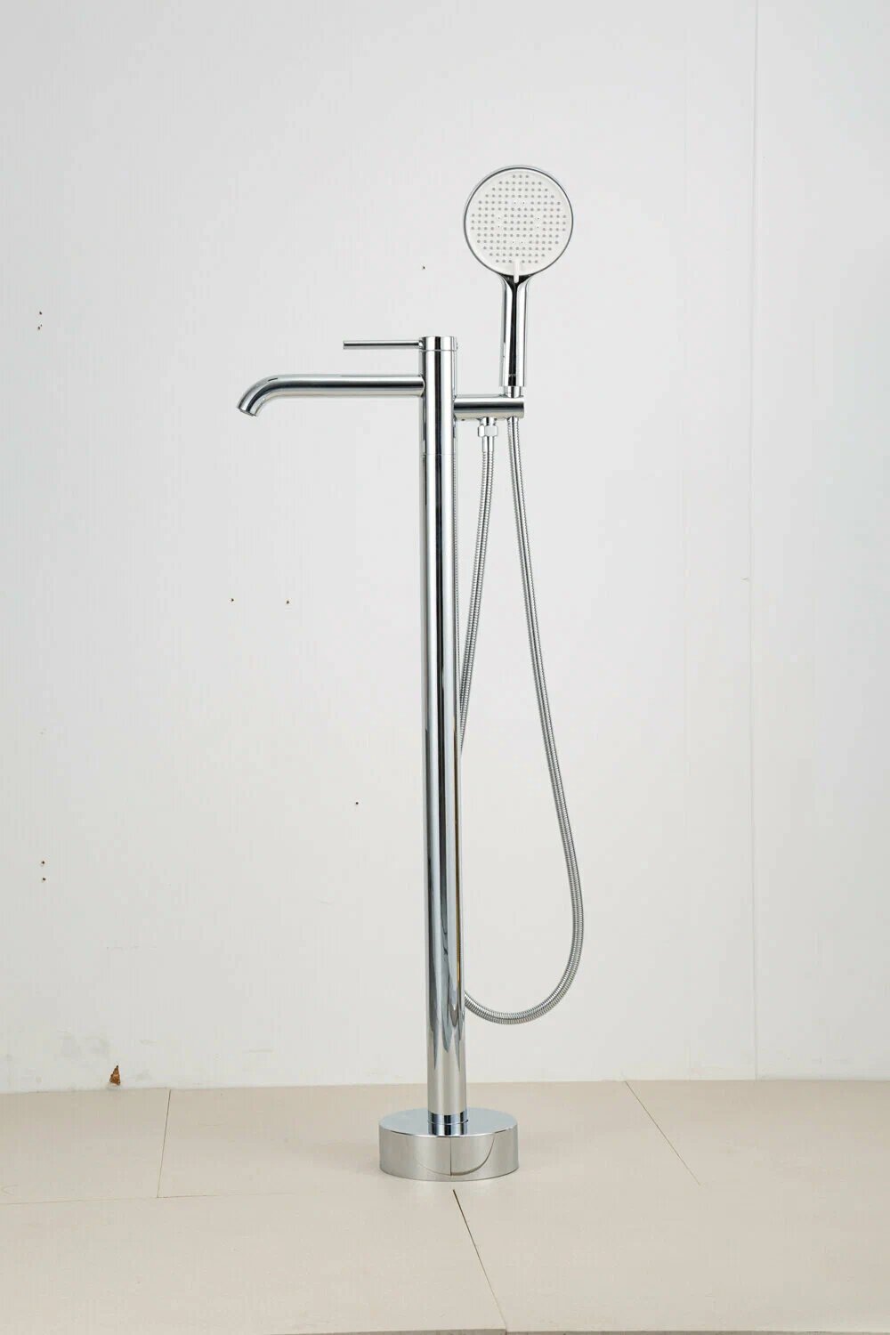 Напольный смеситель для ванны Gappo G3MP00VE6, хром