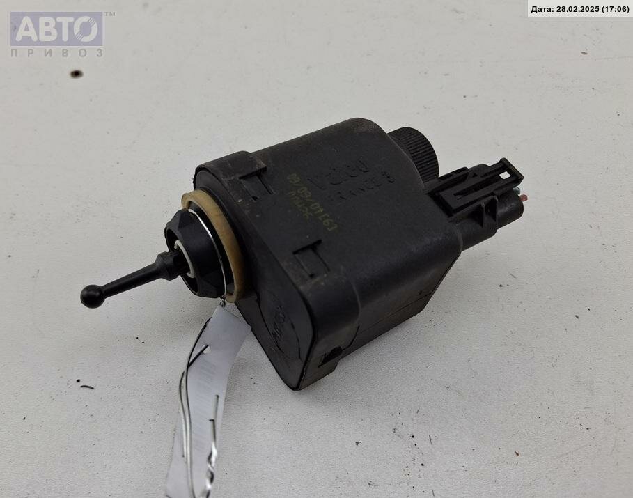 Корректор фар Saab 9-3 (1998-2002)