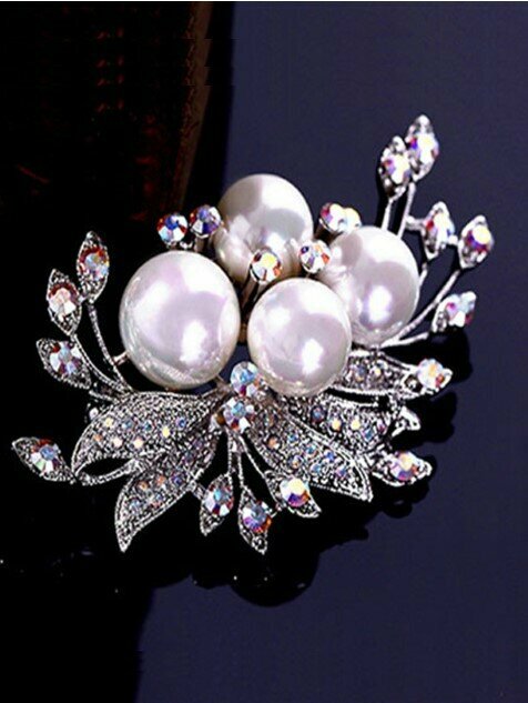 Брошь, жемчуг имитация
