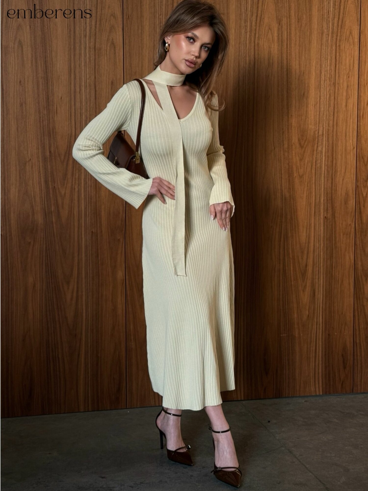 Платье Осень-зима 2025