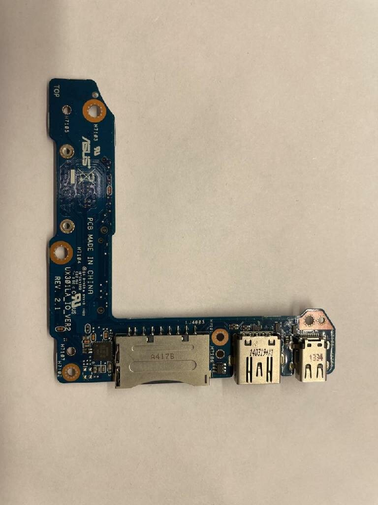 Дополнительная плата с разъемами USB и SSD 60NB0190-IO1130 для ноутбука Asus UX301LA