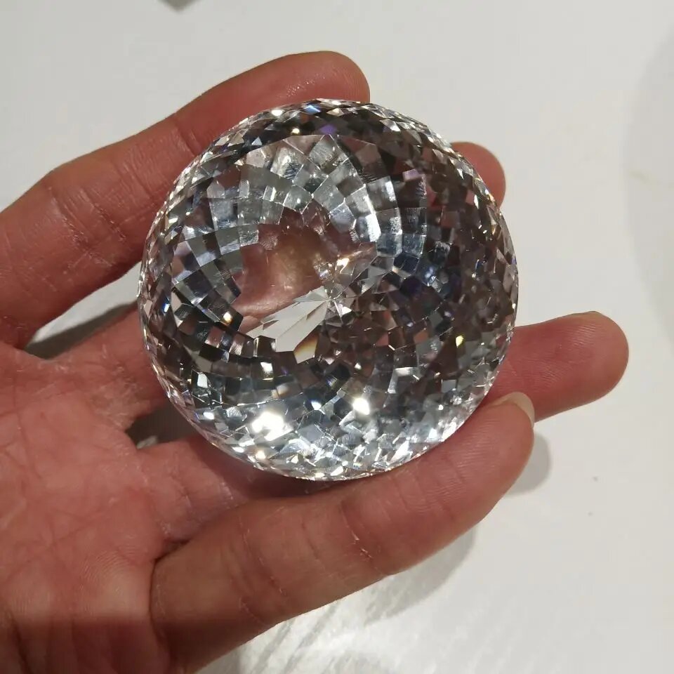 Большой белый сапфир 5 см 20 мм