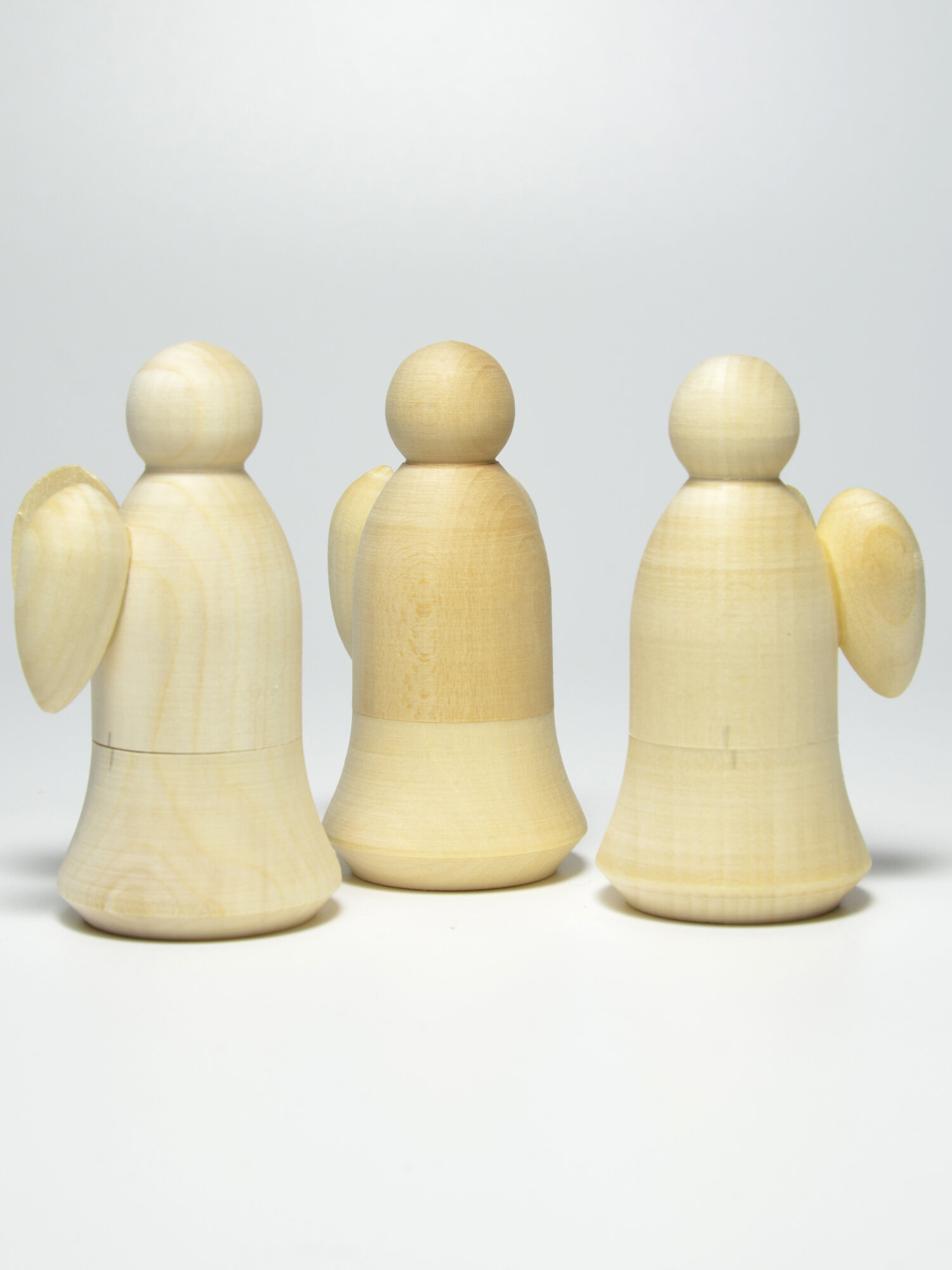 Фигурка пасхальная. Ангел с яйцом. Заготовка для росписи и декупажа. Высота 9 см. 3 штуки.