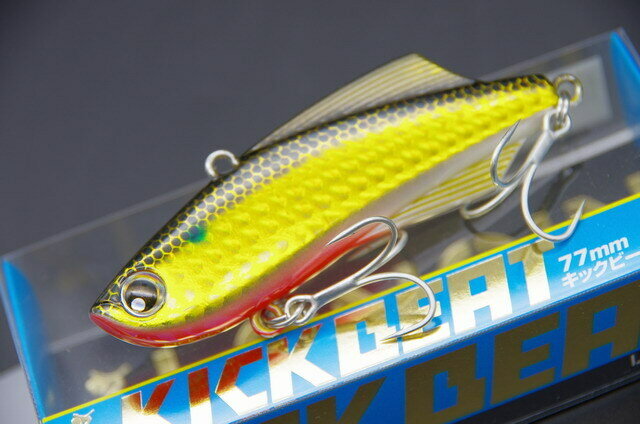 Раттлин LONGIN KICK BEAT 77mm 28g цвет 071